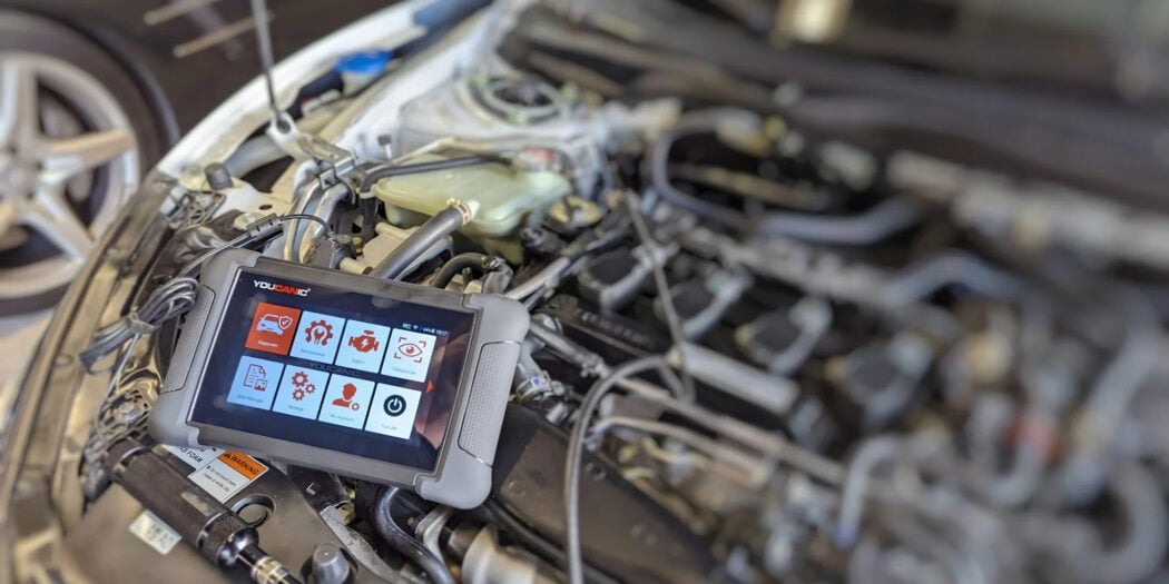 7 Tools You Must Have for Mercedes-Benz DIY Repair – MB Medic