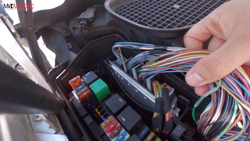 Mercedes turn signal not working – MB Medic