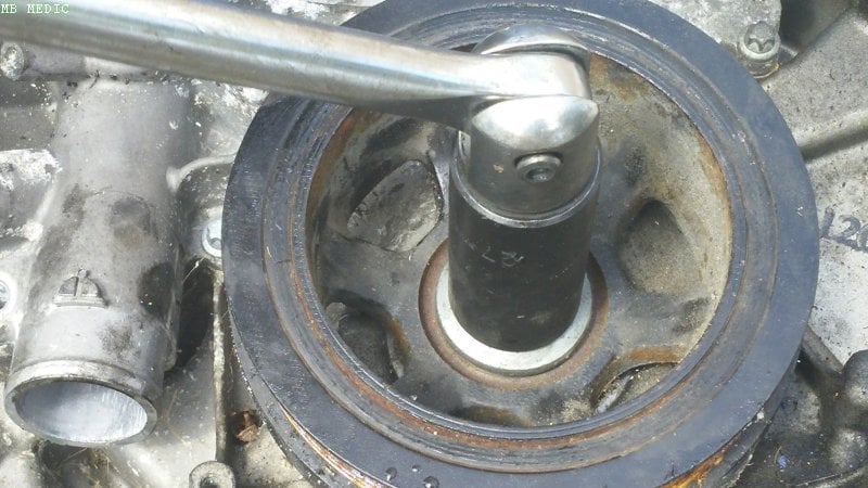 Mercedes Crankshaft Pulley / Harmonic Balancer DIY – MB Medic