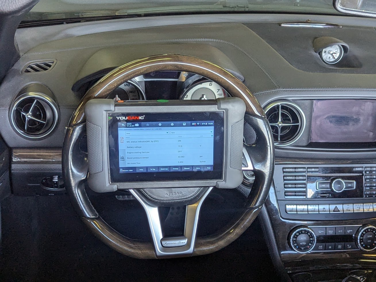 Mercedes-Benz SRS Malfunction Airbag Light On Troubleshooting – MB Medic